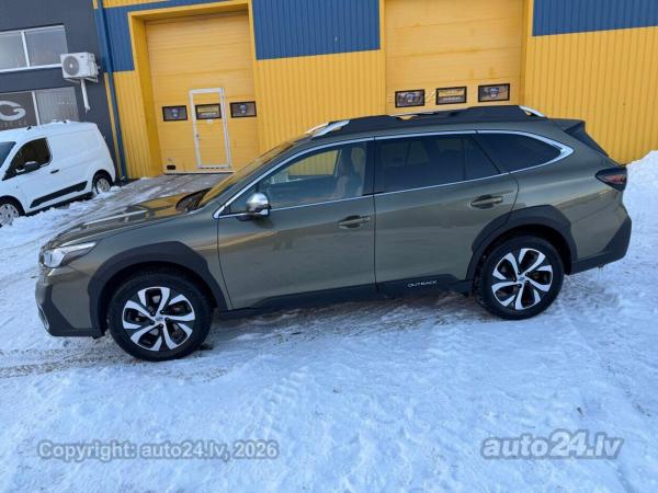 Green Subaru Outback 2021 in Tartu, with an engine capacity of 2.50 L and mileage of 69 thousand km for 27900 €, photo 5 on AUTOMOTO.COM.LV
