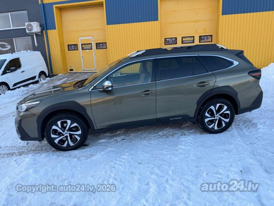 Green Subaru Outback 2021 in Tartu, with an engine capacity of 2.50 L and mileage of 69 thousand km for 27900 €, photo 5 on AUTOMOTO.COM.LV