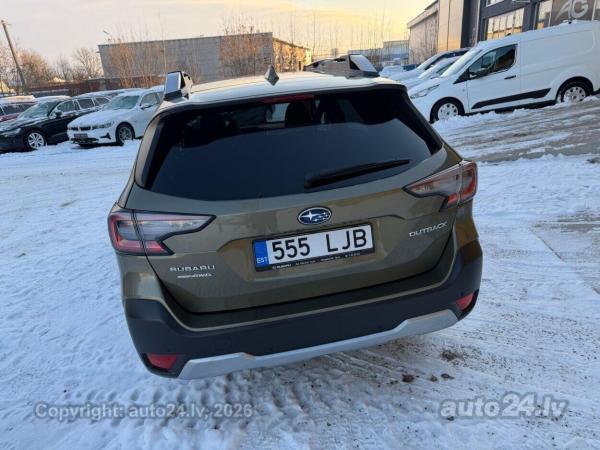 Green Subaru Outback 2021 in Tartu, with an engine capacity of 2.50 L and mileage of 69 thousand km for 27900 €, photo 7 on AUTOMOTO.COM.LV