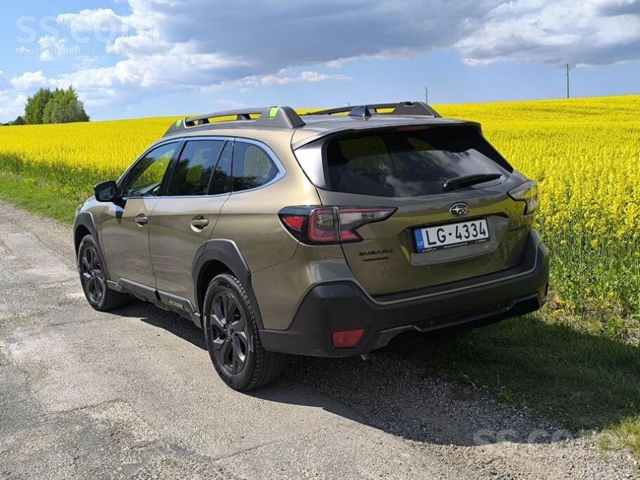 Green Subaru Outback 2021 in Ogre, with an engine capacity of 2.50 L and mileage of 85 thousand km for 23500 €, photo 3 on AUTOMOTO.COM.LV
