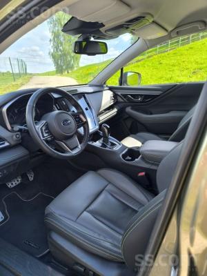 Green Subaru Outback 2021 in Ogre, with an engine capacity of 2.50 L and mileage of 85 thousand km for 23500 €, photo 7 on AUTOMOTO.COM.LV
