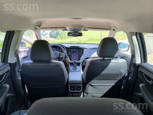 Green Subaru Outback 2021 in Ogre, with an engine capacity of 2.50 L and mileage of 85 thousand km for 23500 €, photo 9 on AUTOMOTO.COM.LV