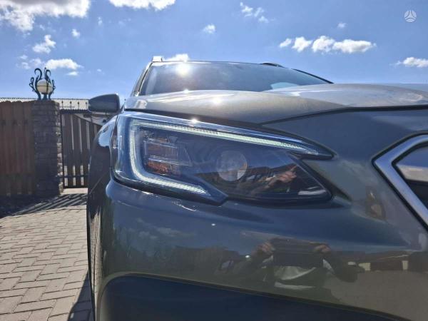 Green Subaru Outback 2021 in Klaipeda, with an engine capacity of 2.39 L and mileage of 99 thousand km for 21800 €, photo 8 on AUTOMOTO.COM.LV