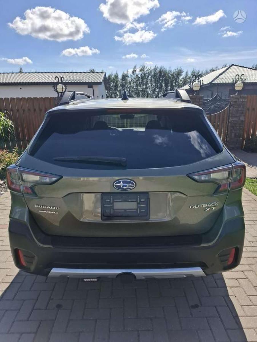 Green Subaru Outback 2021 in Klaipeda, with an engine capacity of 2.39 L and mileage of 99 thousand km for 21800 €, photo 9 on AUTOMOTO.COM.LV