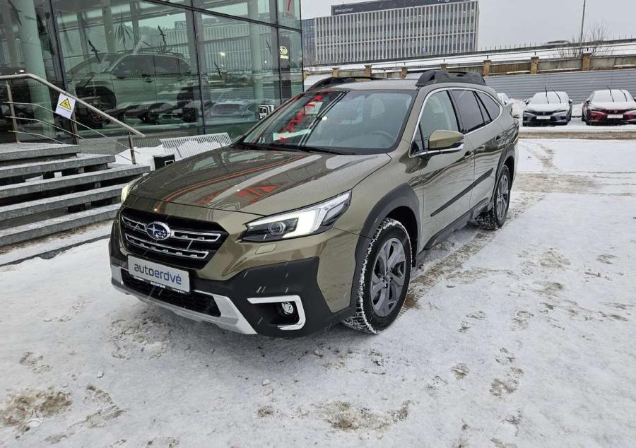 Green Subaru Outback 2022 in Vilnius, with an engine capacity of 2.50 L and mileage of 70 thousand km for 30390 €, photo 1 on AUTOMOTO.COM.LV