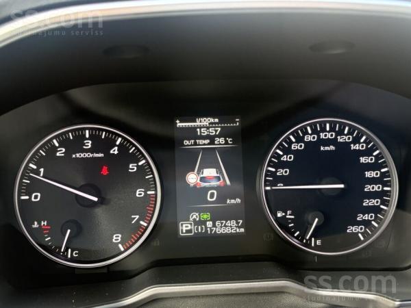 Green Subaru Outback 2022 in Riga, with an engine capacity of 2.50 L and mileage of 177 thousand km for 19900 €, photo 9 on AUTOMOTO.COM.LV