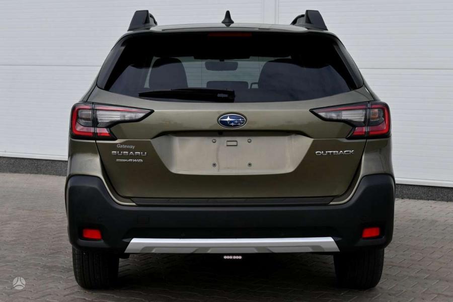 Green Subaru Outback 2023 in Kretinga, with an engine capacity of 2.50 L and mileage of 43 thousand km for 25499 €, photo 10 on AUTOMOTO.COM.LV