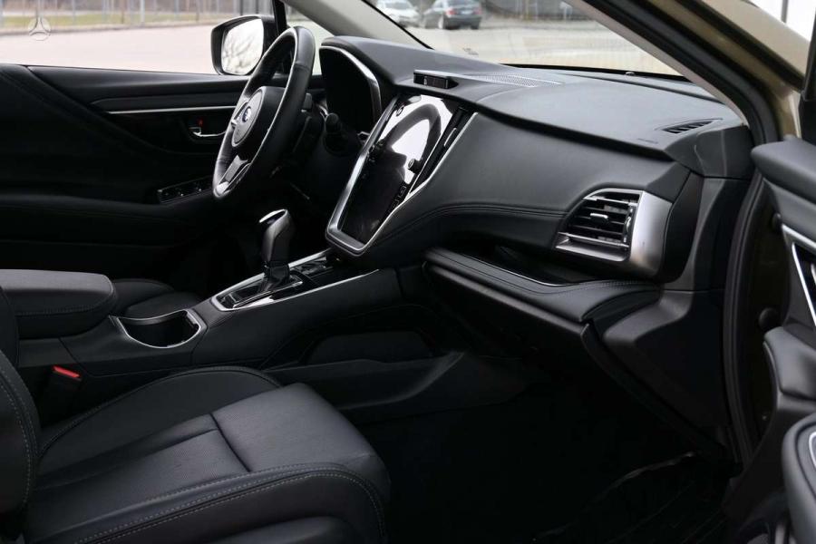 Green Subaru Outback 2023 in Kretinga, with an engine capacity of 2.50 L and mileage of 43 thousand km for 25499 €, photo 30 on AUTOMOTO.COM.LV