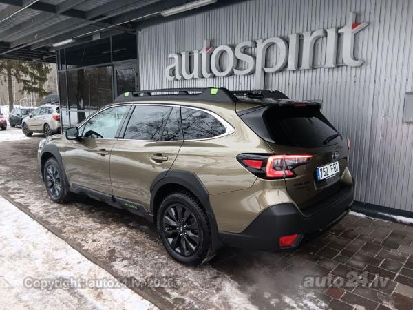 Zaļš Subaru Outback 2024 Tallina, ar dzinēja tilpumu 2.50 L un nobraukumu 70 tūkst. km par 31490 €, foto 3 vietnē AUTOMOTO.COM.LV