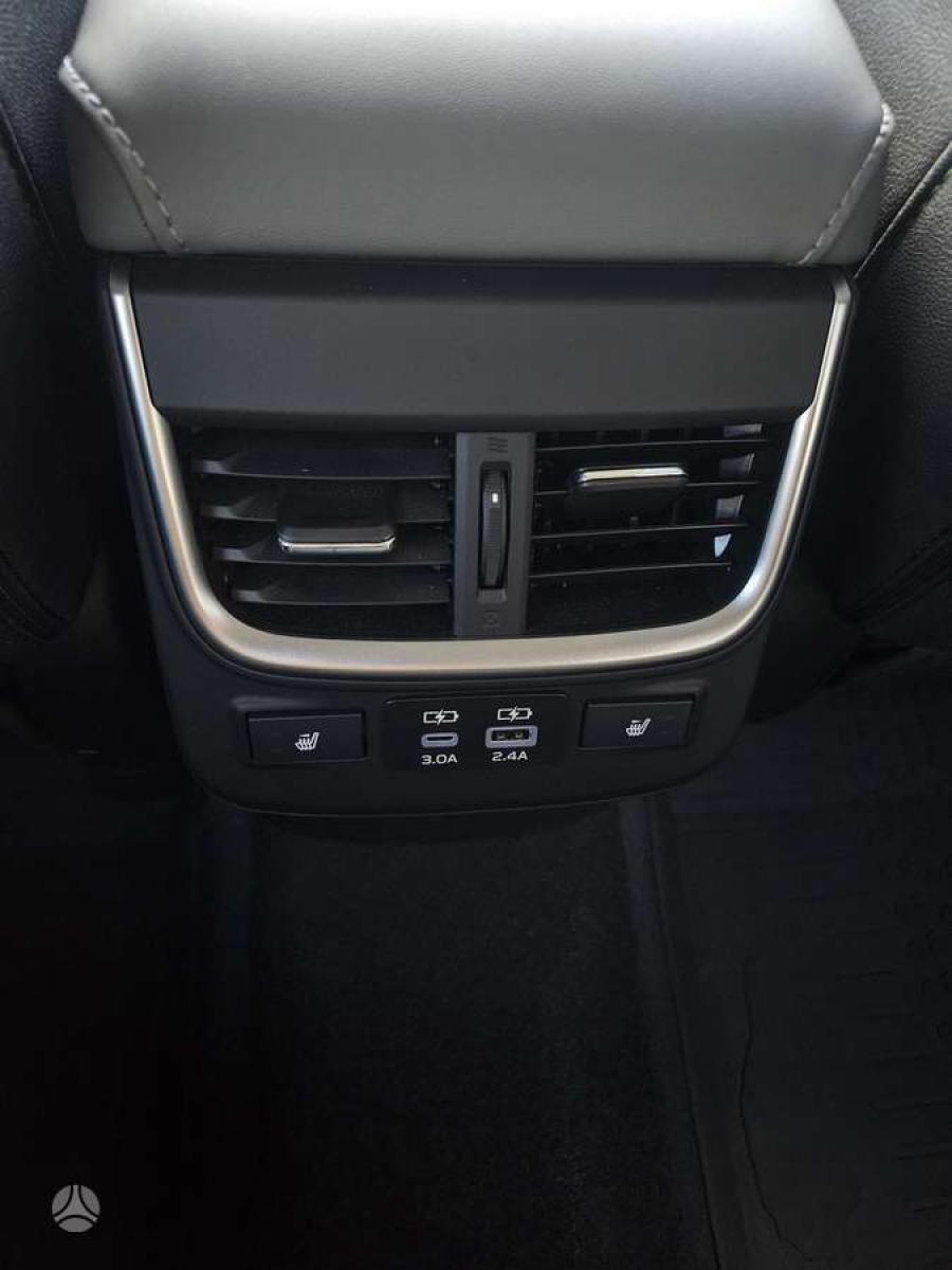 Green Subaru Outback 2025 in Vilnius, with an engine capacity of 2.50 L and mileage of 10 thousand km for 34590 €, photo 8 on AUTOMOTO.COM.LV