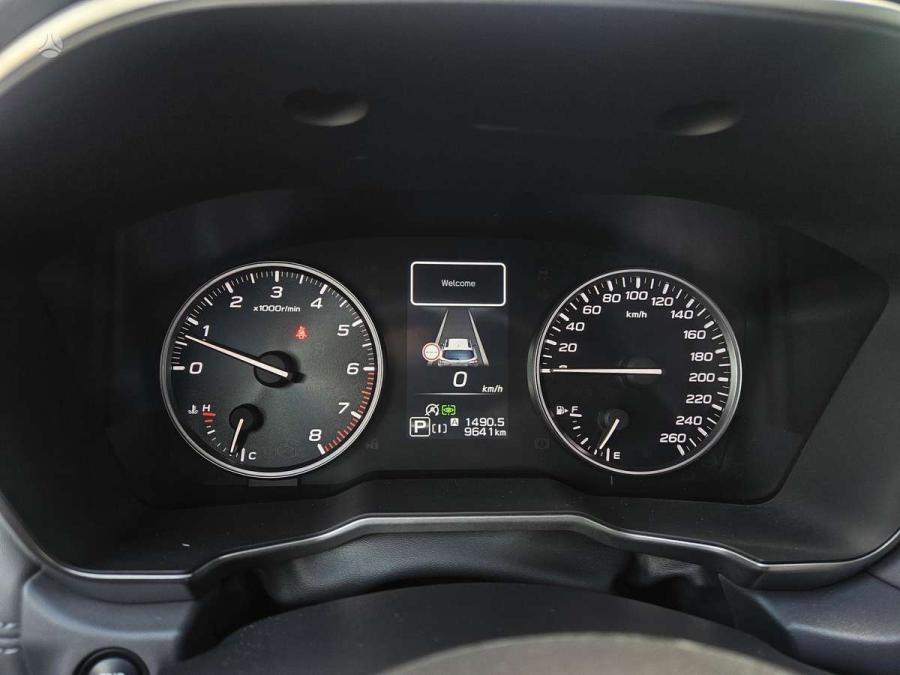Green Subaru Outback 2025 in Vilnius, with an engine capacity of 2.50 L and mileage of 10 thousand km for 34590 €, photo 12 on AUTOMOTO.COM.LV