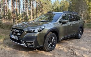 Zaļš Subaru Outback 2025 Rīga, ar dzinēja tilpumu 2.50 L un nobraukumu 34 tūkst. km par 34250 €, foto  vietnē AUTOMOTO.COM.LV