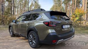 Green Subaru Outback 2025 in Riga, with an engine capacity of 2.50 L and mileage of 34 thousand km for 34250 €, photo 4 on AUTOMOTO.COM.LV