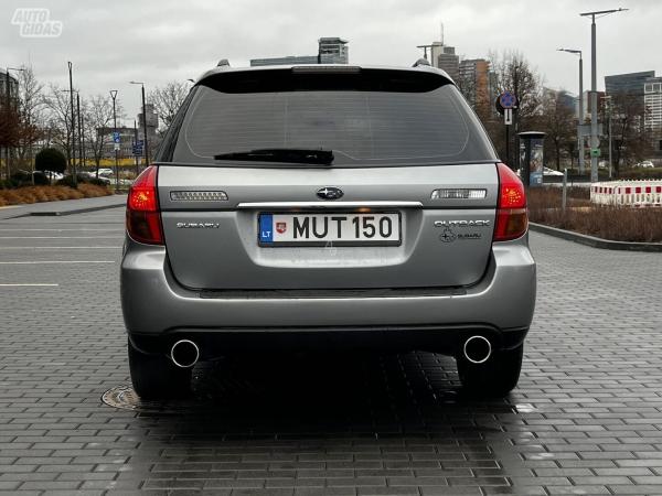 Grey Subaru Outback 2006 in Vilnius, with an engine capacity of 2.50 L and mileage of 275 thousand km for 3400 €, photo 7 on AUTOMOTO.COM.LV