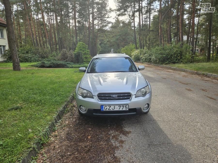 Grey Subaru Outback 2006 in Kaunas, with an engine capacity of 2.50 L and mileage of 230 thousand km for 2650 €, photo 5 on AUTOMOTO.COM.LV