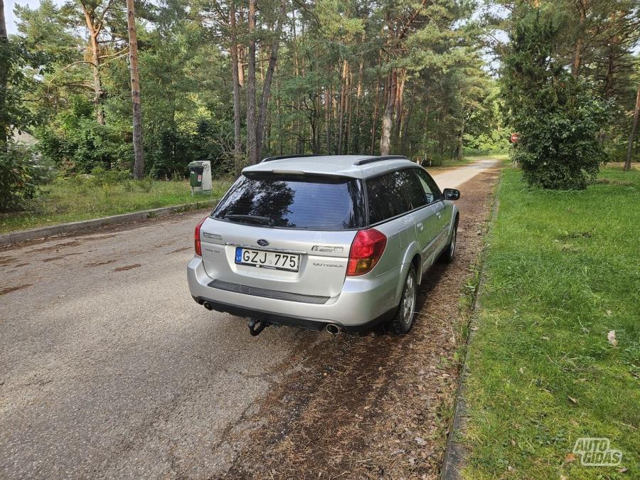 Grey Subaru Outback 2006 in Kaunas, with an engine capacity of 2.50 L and mileage of 230 thousand km for 2650 €, photo 10 on AUTOMOTO.COM.LV
