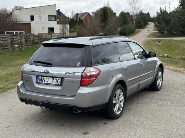 Pelēks Subaru Outback 2007 Viļņa, ar dzinēja tilpumu 2.50 L un nobraukumu 167 tūkst. km par 4200 €, foto 3 vietnē AUTOMOTO.COM.LV