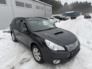 Pelēks Subaru Outback 2010 Viļņa, ar dzinēja tilpumu 2.00 L un nobraukumu 188 tūkst. km par 3950 €, foto 2 vietnē AUTOMOTO.COM.LV