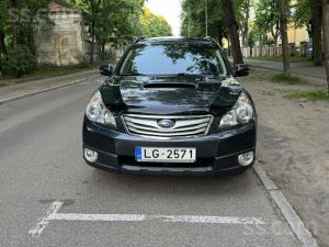 Серый Субару Аутбек 2010 в Рига, объемом двигателя 2.00 л и пробегом 283 тыс. км за 4750 €, фото  на AUTOMOTO.COM.LV