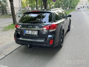 Pelēks Subaru Outback 2010 Rīga, ar dzinēja tilpumu 2.00 L un nobraukumu 283 tūkst. km par 4750 €, foto 4 vietnē AUTOMOTO.COM.LV
