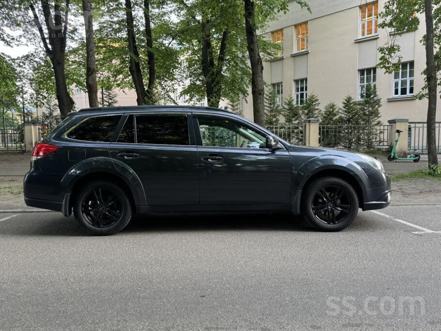 Pelēks Subaru Outback 2010 Rīga, ar dzinēja tilpumu 2.00 L un nobraukumu 283 tūkst. km par 4750 €, foto 7 vietnē AUTOMOTO.COM.LV