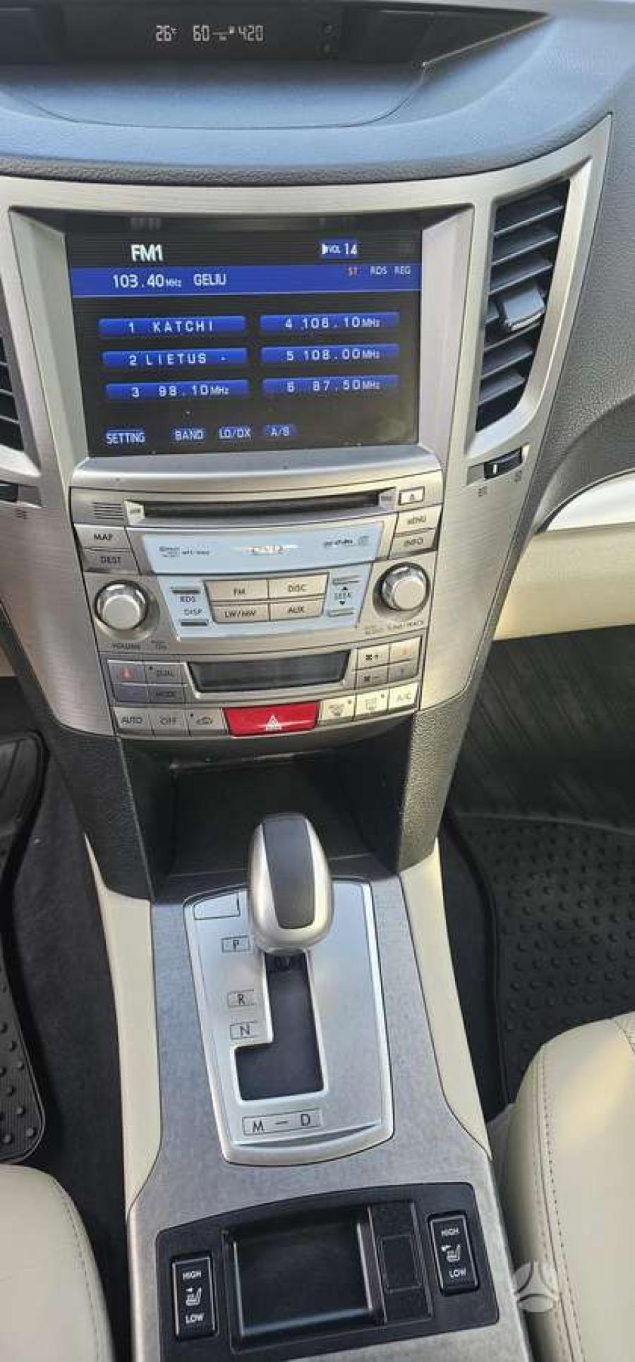 Grey Subaru Outback 2010 in Utena, with an engine capacity of 2.50 L and mileage of 270 thousand km for 7950 €, photo 19 on AUTOMOTO.COM.LV