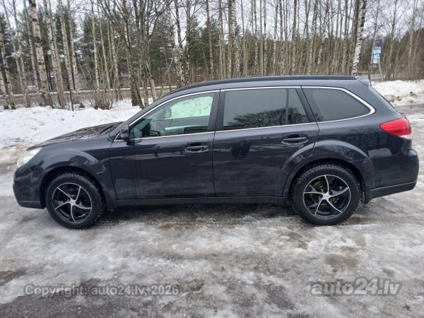 Grey Subaru Outback 2013 in Tallinn, with an engine capacity of 2.00 L and mileage of 0 thousand km for 5200 €, photo 4 on AUTOMOTO.COM.LV