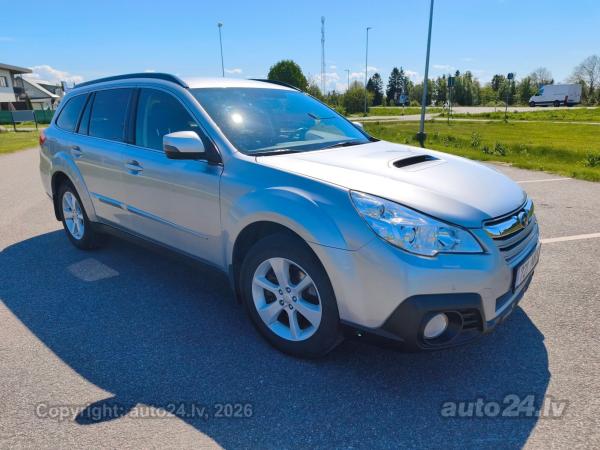 Pelēks Subaru Outback 2013 Tallina, ar dzinēja tilpumu 2.00 L un nobraukumu 260 tūkst. km par 4999 €, foto 2 vietnē AUTOMOTO.COM.LV