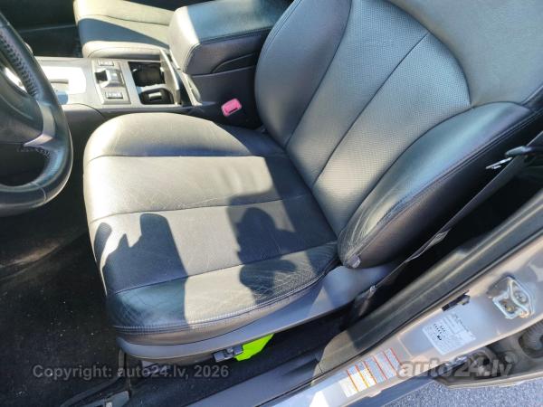 Pelēks Subaru Outback 2013 Tallina, ar dzinēja tilpumu 2.00 L un nobraukumu 260 tūkst. km par 4999 €, foto 7 vietnē AUTOMOTO.COM.LV