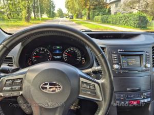 Pelēks Subaru Outback 2013 Tartu, ar dzinēja tilpumu 2.50 L un nobraukumu 170 tūkst. km par 6990 €, foto 5 vietnē AUTOMOTO.COM.LV