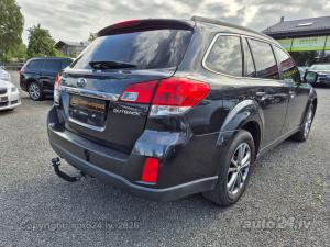 Pelēks Subaru Outback 2013 Tartu, ar dzinēja tilpumu 2.50 L un nobraukumu 170 tūkst. km par 6990 €, foto 9 vietnē AUTOMOTO.COM.LV