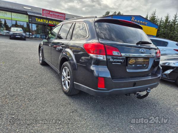 Pelēks Subaru Outback 2013 Tartu, ar dzinēja tilpumu 2.50 L un nobraukumu 170 tūkst. km par 6990 €, foto 9 vietnē AUTOMOTO.COM.LV