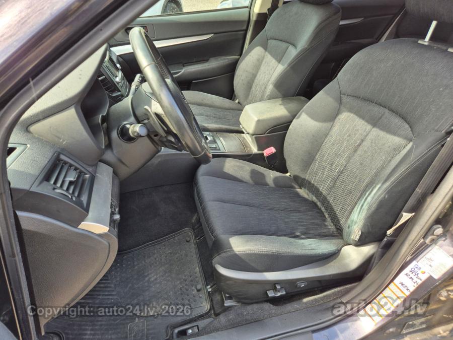 Pelēks Subaru Outback 2013 Tartu, ar dzinēja tilpumu 2.50 L un nobraukumu 170 tūkst. km par 6990 €, foto 18 vietnē AUTOMOTO.COM.LV