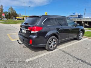 Pelēks Subaru Outback 2013 Tartu, ar dzinēja tilpumu 2.50 L un nobraukumu 170 tūkst. km par 6990 €, foto 24 vietnē AUTOMOTO.COM.LV