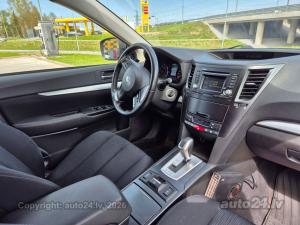 Pelēks Subaru Outback 2013 Tartu, ar dzinēja tilpumu 2.50 L un nobraukumu 170 tūkst. km par 6990 €, foto 25 vietnē AUTOMOTO.COM.LV