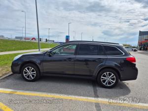 Pelēks Subaru Outback 2013 Tartu, ar dzinēja tilpumu 2.50 L un nobraukumu 170 tūkst. km par 6990 €, foto 28 vietnē AUTOMOTO.COM.LV