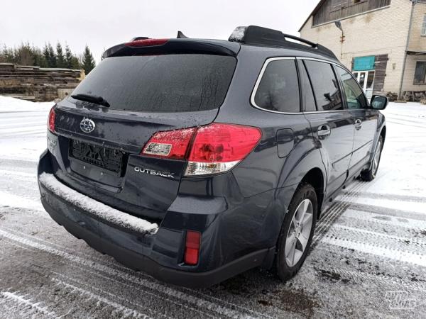 Grey Subaru Outback 2014 in Siauliai, with an engine capacity of 2.50 L and mileage of 260 thousand km for 9650 €, photo 7 on AUTOMOTO.COM.LV