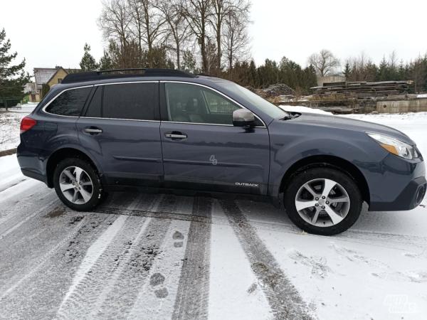 Grey Subaru Outback 2014 in Siauliai, with an engine capacity of 2.50 L and mileage of 260 thousand km for 9650 €, photo 9 on AUTOMOTO.COM.LV