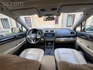 Pelēks Subaru Outback 2015 Rīga, ar dzinēja tilpumu 2.50 L un nobraukumu 149 tūkst. km par 13500 €, foto 3 vietnē AUTOMOTO.COM.LV