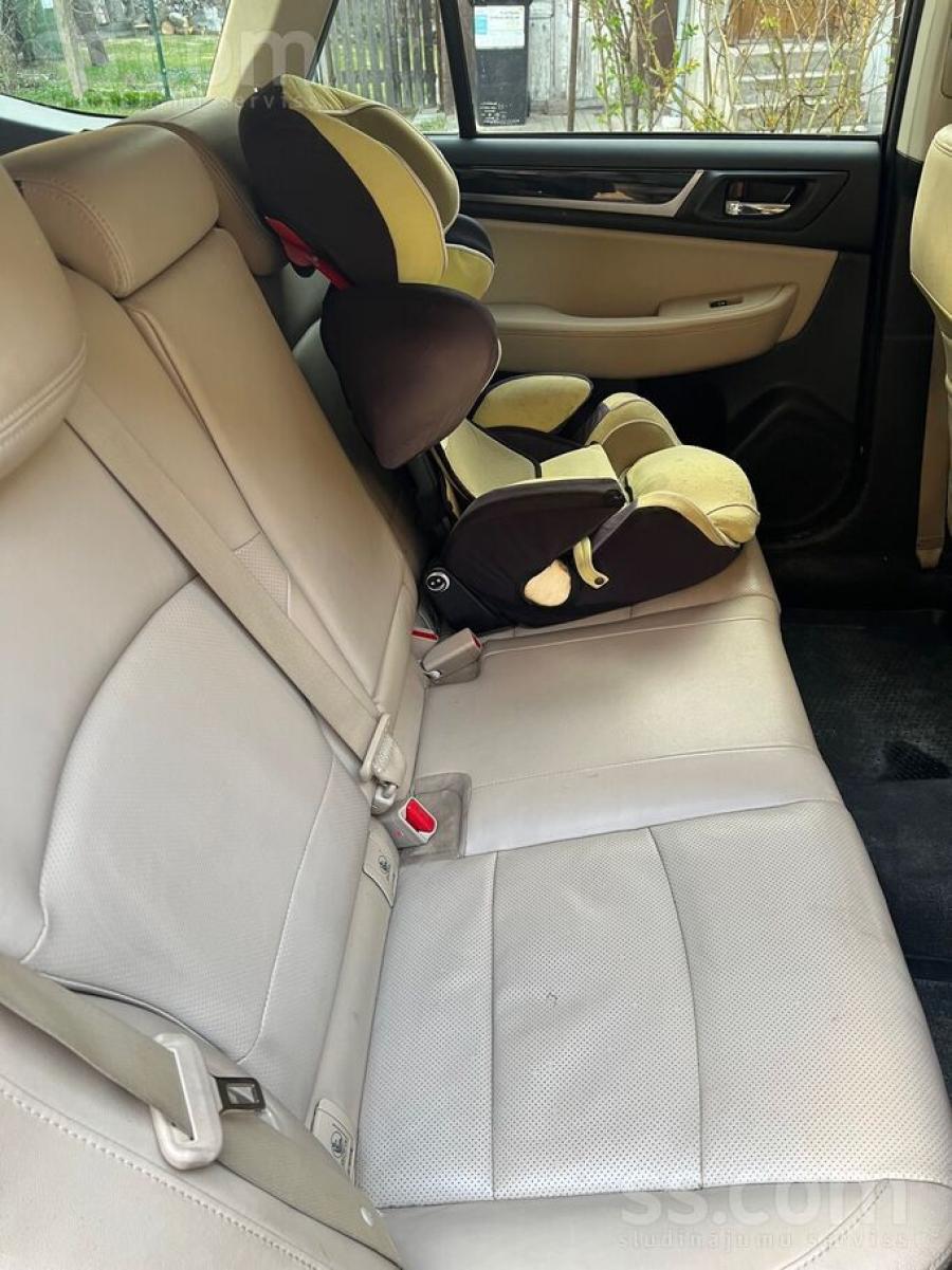 Pelēks Subaru Outback 2015 Rīga, ar dzinēja tilpumu 2.50 L un nobraukumu 149 tūkst. km par 13500 €, foto 12 vietnē AUTOMOTO.COM.LV