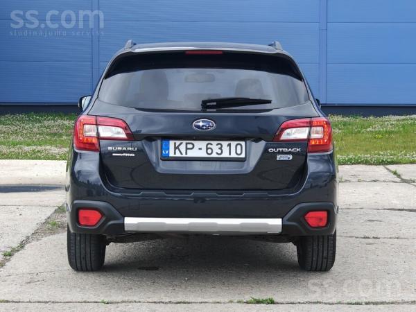 Grey Subaru Outback 2017 in Riga, with an engine capacity of 2.00 L and mileage of 166 thousand km for 13500 €, photo 5 on AUTOMOTO.COM.LV