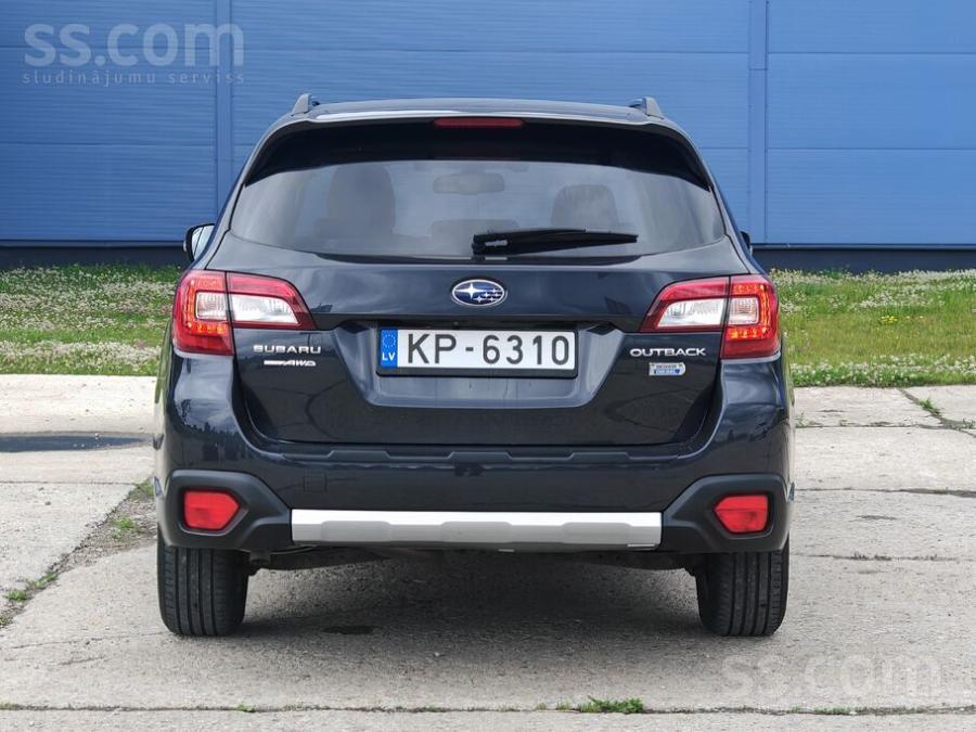 Grey Subaru Outback 2017 in Riga, with an engine capacity of 2.00 L and mileage of 166 thousand km for 13500 €, photo 6 on AUTOMOTO.COM.LV
