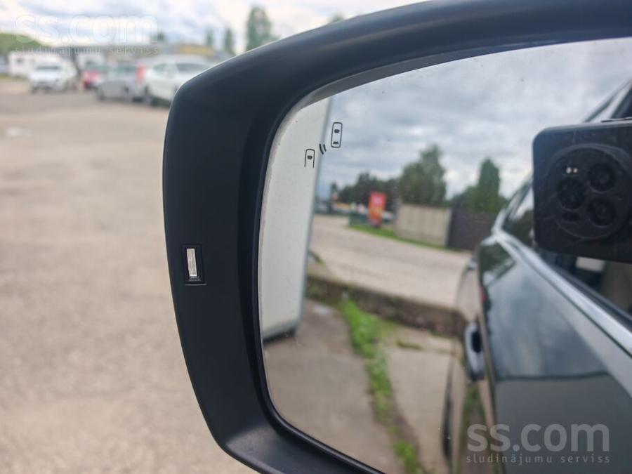 Grey Subaru Outback 2017 in Riga, with an engine capacity of 2.00 L and mileage of 166 thousand km for 13500 €, photo 11 on AUTOMOTO.COM.LV