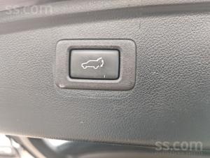 Grey Subaru Outback 2017 in Riga, with an engine capacity of 2.00 L and mileage of 166 thousand km for 13500 €, photo 31 on AUTOMOTO.COM.LV