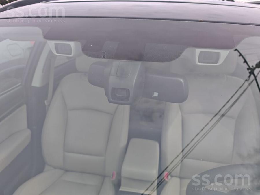 Grey Subaru Outback 2017 in Riga, with an engine capacity of 2.00 L and mileage of 166 thousand km for 13500 €, photo 34 on AUTOMOTO.COM.LV