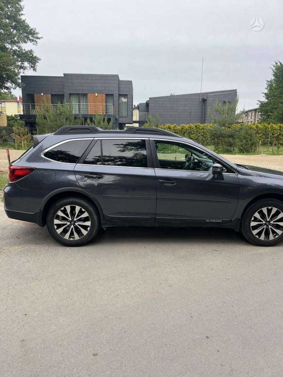 Grey Subaru Outback 2017 in Kretinga, with an engine capacity of 3.60 L and mileage of 216 thousand km for 9500 €, photo 7 on AUTOMOTO.COM.LV