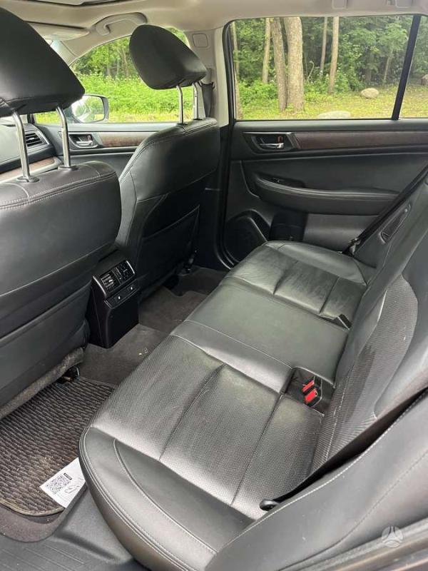 Pelēks Subaru Outback 2017 Kretinga, ar dzinēja tilpumu 3.60 L un nobraukumu 216 tūkst. km par 9500 €, foto 9 vietnē AUTOMOTO.COM.LV