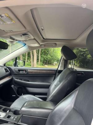 Grey Subaru Outback 2017 in Kretinga, with an engine capacity of 3.60 L and mileage of 216 thousand km for 9500 €, photo 12 on AUTOMOTO.COM.LV