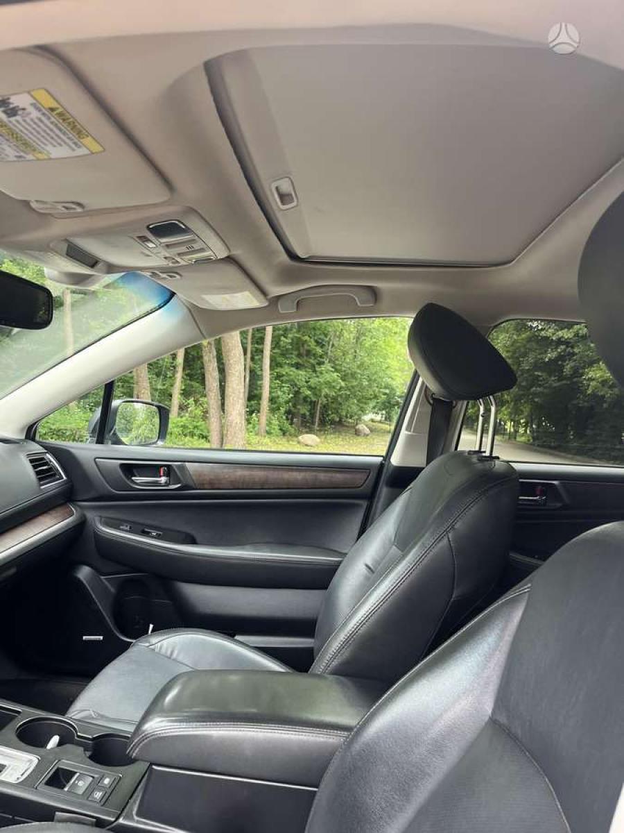 Grey Subaru Outback 2017 in Kretinga, with an engine capacity of 3.60 L and mileage of 216 thousand km for 9500 €, photo 12 on AUTOMOTO.COM.LV