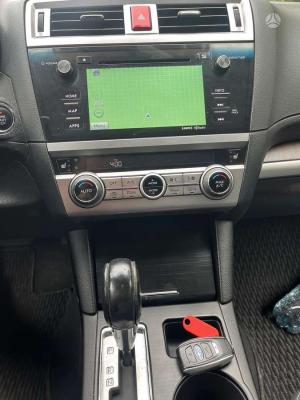 Grey Subaru Outback 2017 in Kretinga, with an engine capacity of 3.60 L and mileage of 216 thousand km for 9500 €, photo 16 on AUTOMOTO.COM.LV